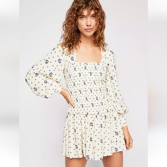 Free People | Dresses | Free People 2 Faces White Blue Floral Smocked ...